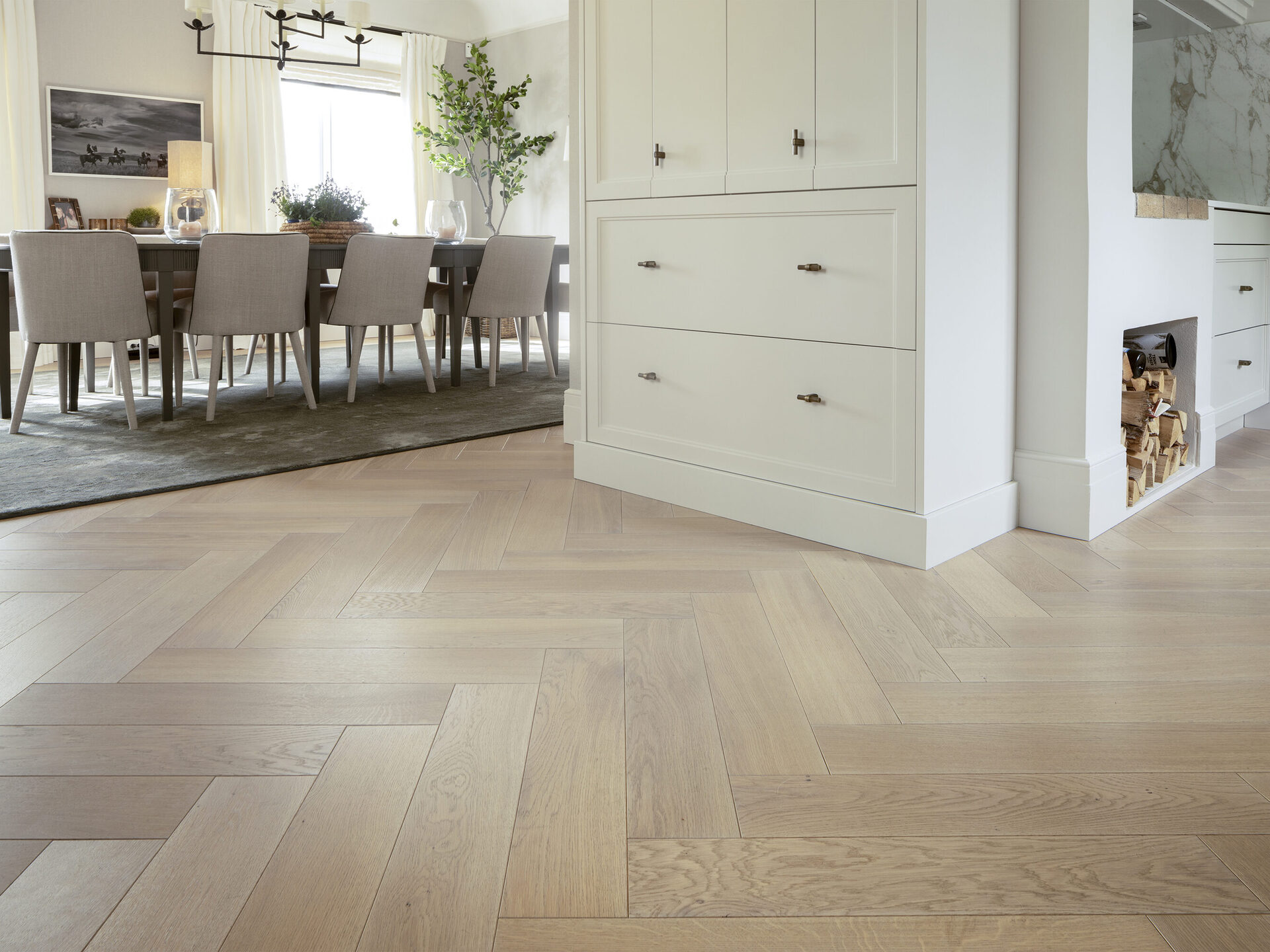 Premium Wood Floor Finishes | UV Oil, Lacquer & Varnish | Hakwood