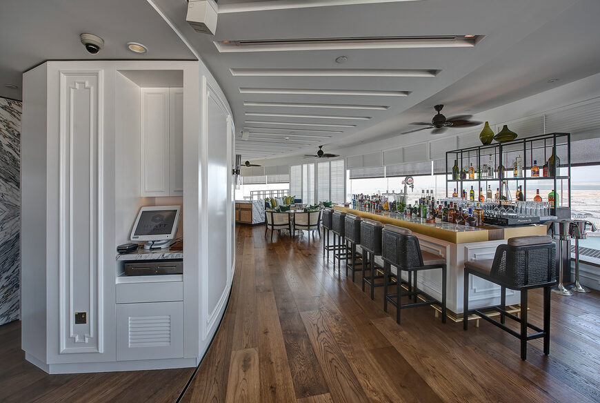 Restaurant Al Dawar | Projects | Hakwood