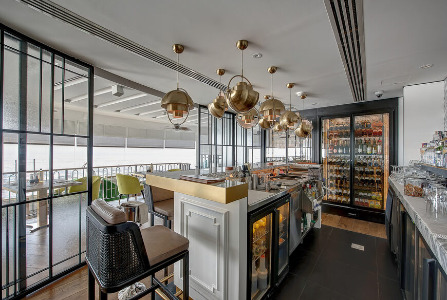 Restaurant Al Dawar | Projects | Hakwood